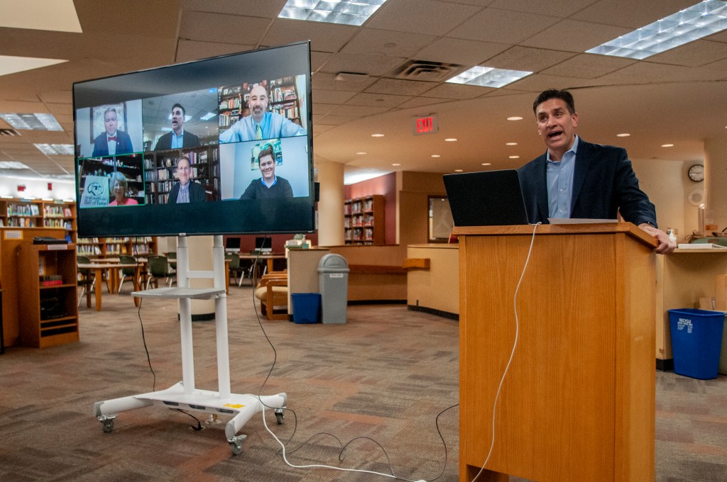 Joel Barlow Teacher to Be Inducted into the National Teachers Hall of ...